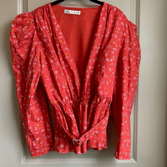 Zara | Tops | Zara Red Floral Print Top Blouse With Belt Puff Shoulder ...